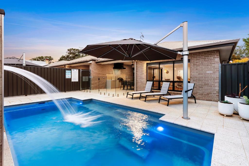Renmark River Villas and Boats & Bedzzz, Renmark (updated prices 2025)