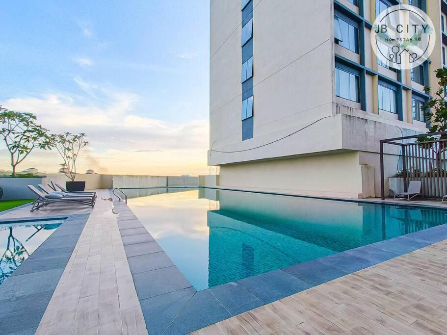 Skudai Paradigm Mall by RR JBcity, Johor Bahru (updated prices 2025)