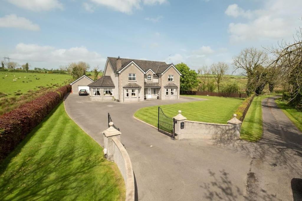 McGirr Manor, Dromore (updated prices 2025)