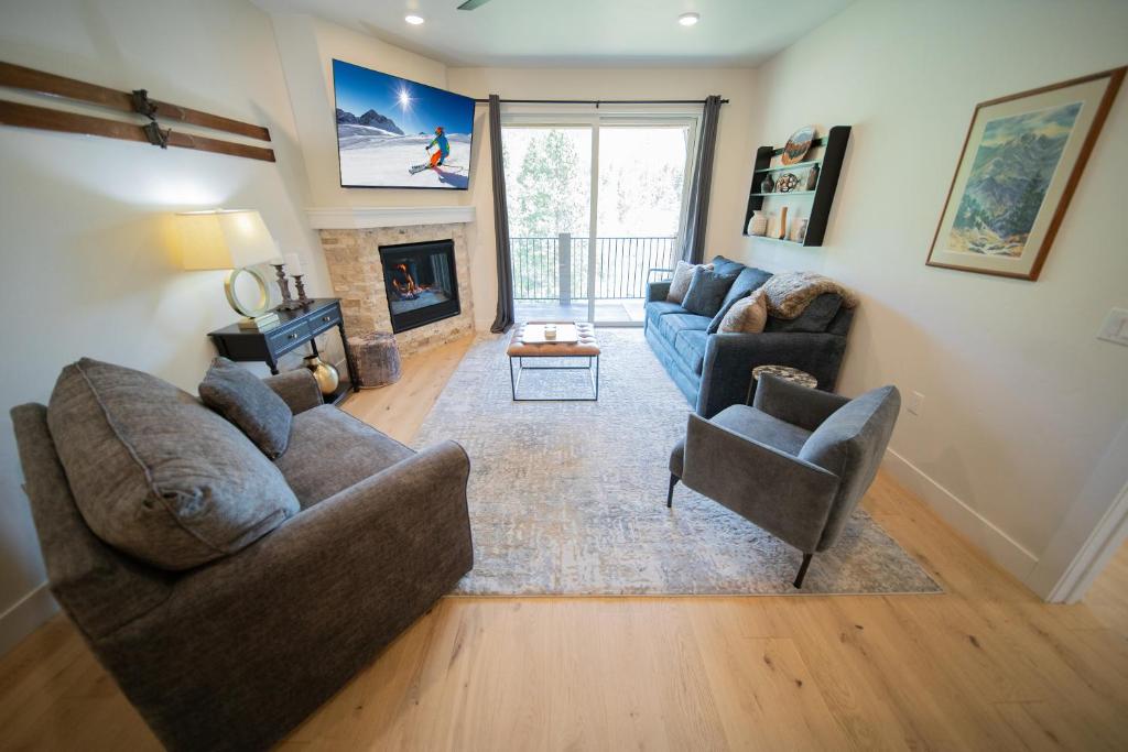 Clearwater Lofts Bldg 1 302, Keystone (updated prices 2025)