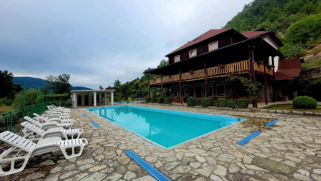 Etno Selo VRELO & Camping - Bikers Friendly in Berane - Traveleto