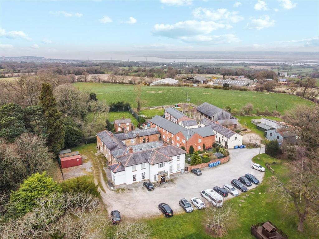 Plas Bellin Hall, Mold (updated prices 2026)