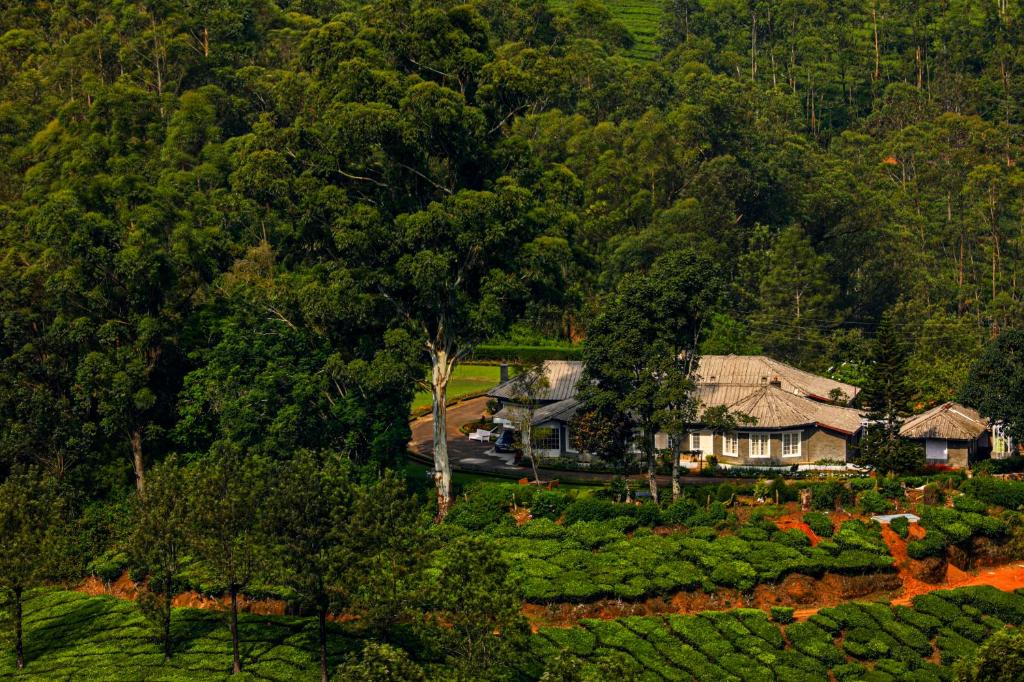 Lockhart Bungalow Munnar - A CGH Earth SAHA Experience, Munnar (updated ...