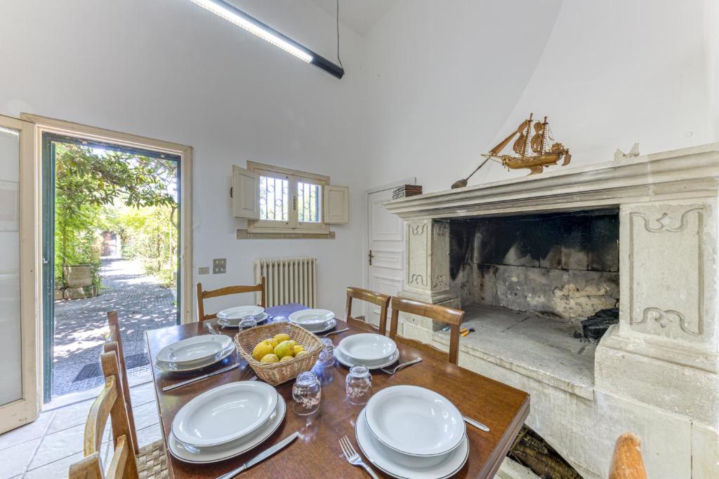 Masseria Preti Historic Masseria Galatina - Happy Rentals, Galatina ...