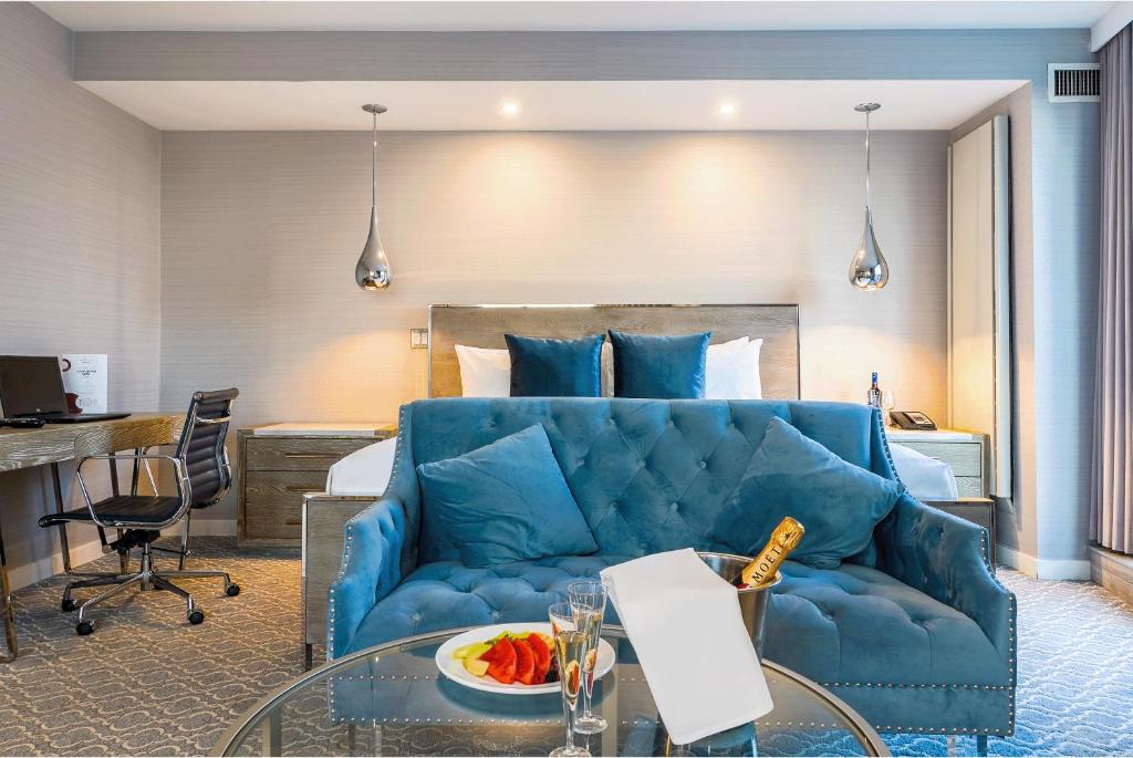 Executive Plaza Hotel & Conference Centre, Metro Vancouver, Coquitlam ...