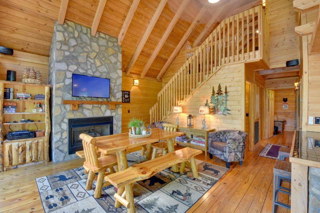 Lakefront Six Mile Vacation Rental w/ Dock, Six Mile (updated prices 2026)
