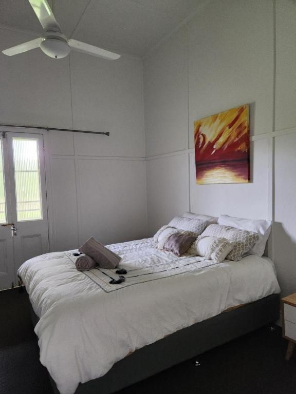Roma Cottage on Roma Orchard, Moonan Flat (updated prices 2025)