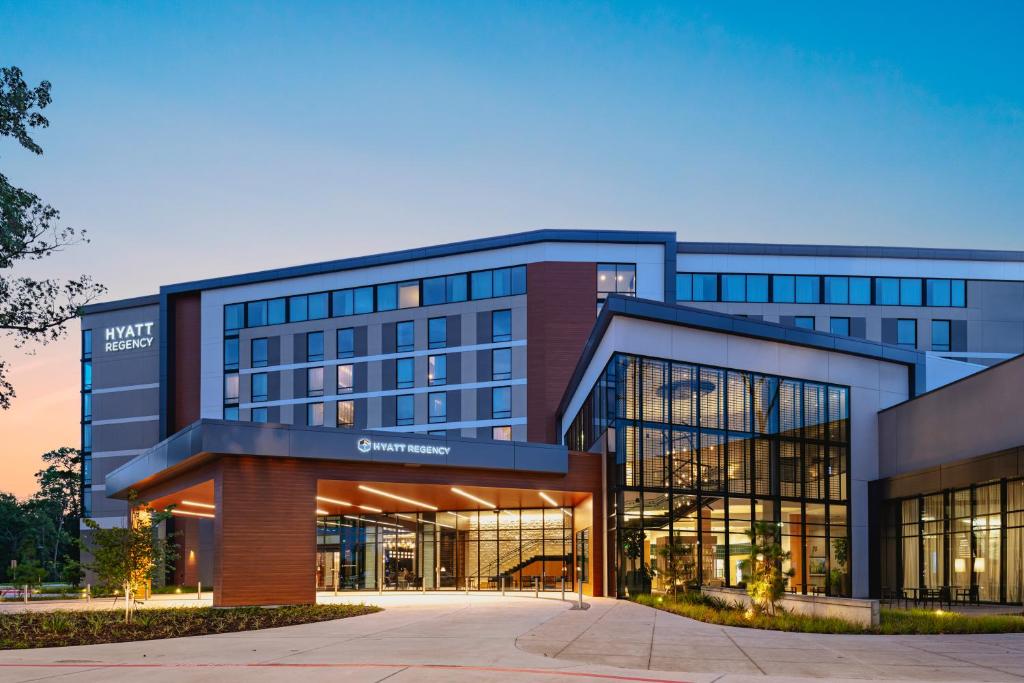 Hyatt Regency Conroe, Conroe – Updated 2023 Prices