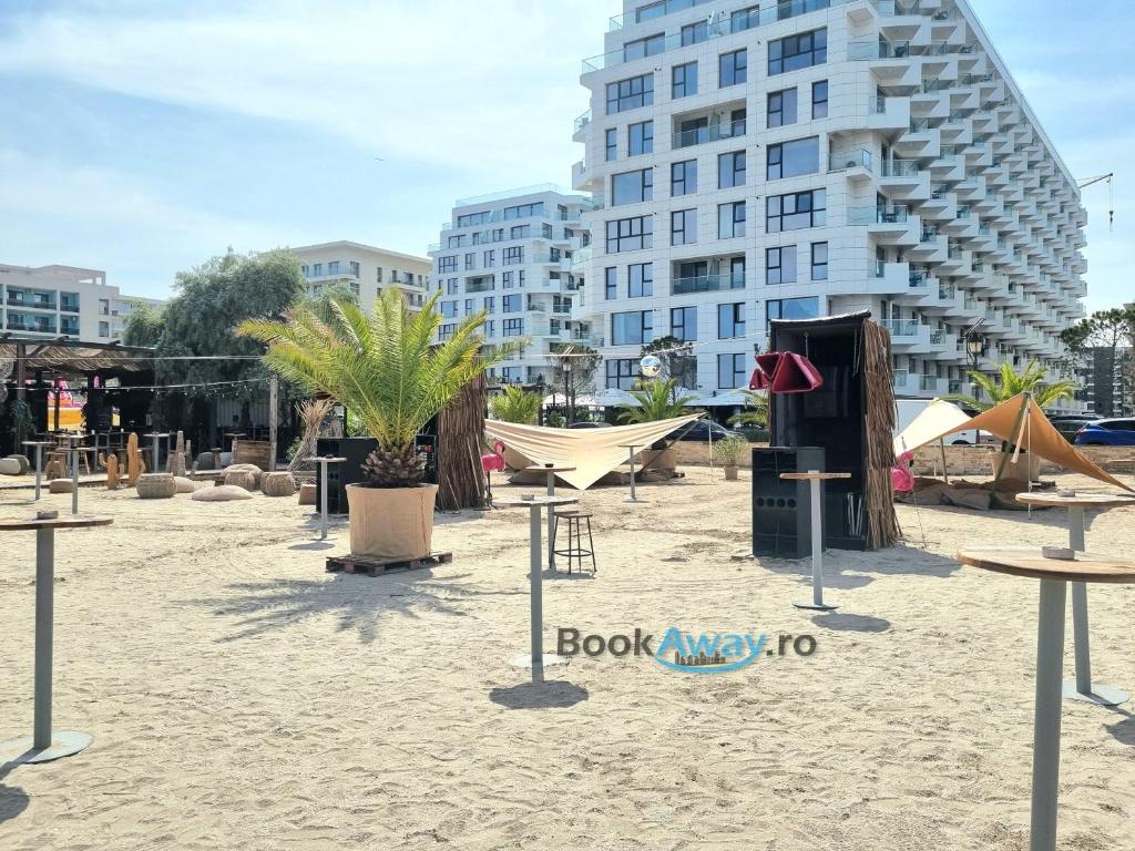 Heaven std - Infinity Pool & Spa Resort, Mamaia Sat/Năvodari – Updated ...