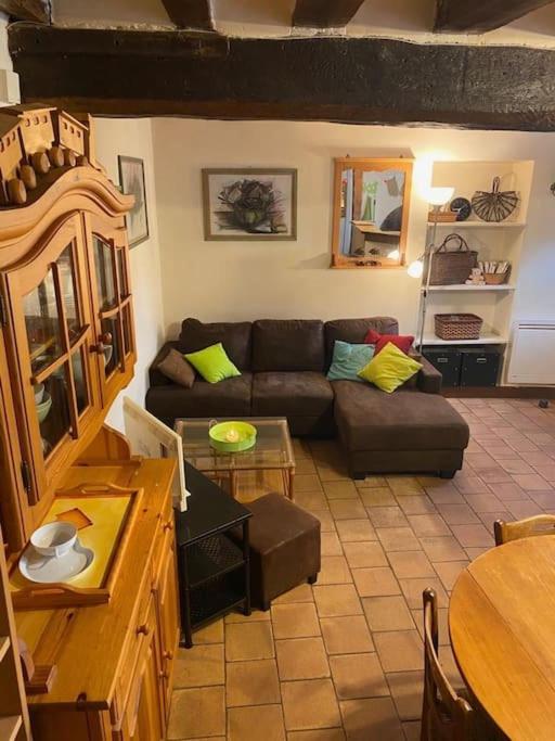 Charmant Duplex T2 dans maison ancienne - Charming T2 Duplex in an Old ...