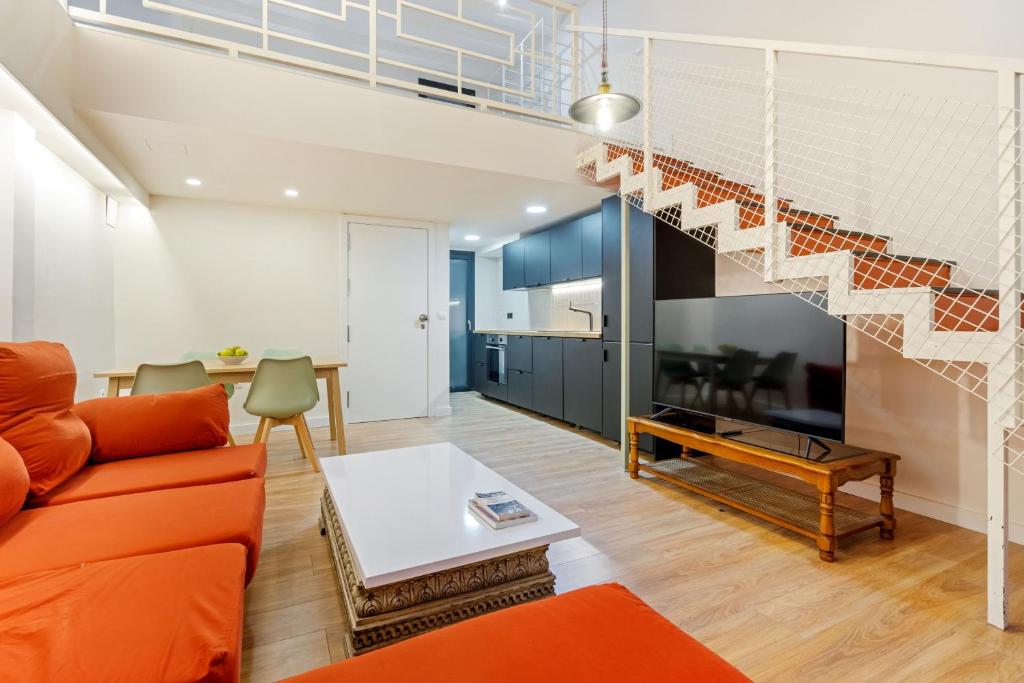 Quiet Gem With Jacuzzi In The City Center, Barcelona – Precios ...