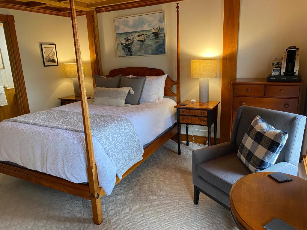 Spouter Inn Bed & Breakfast, Lincolnville (updated prices 2025)