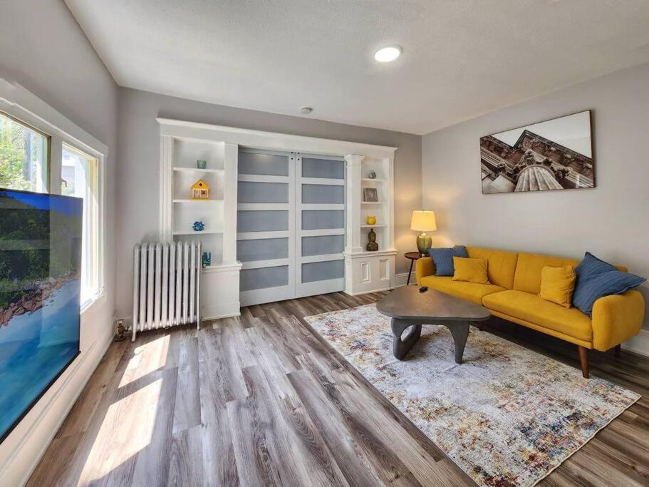 Old world charm with modern renovation and decor, Springfield (updated ...