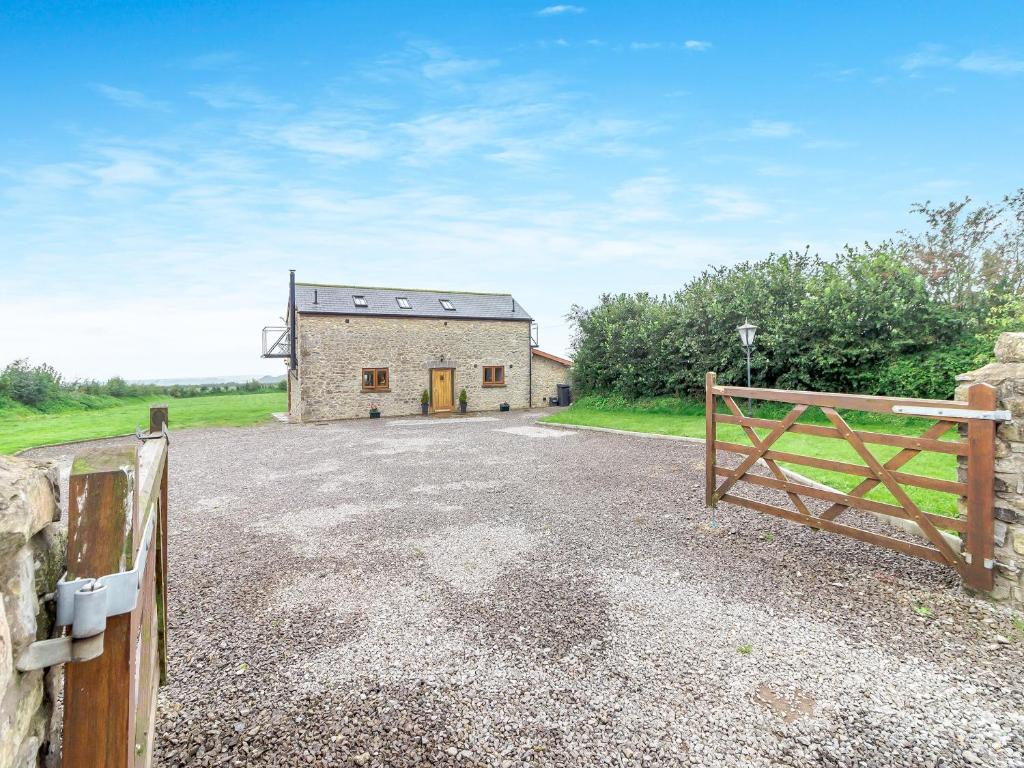 The Gallops, Llancarfan (updated prices 2025)