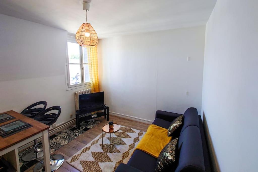 Le petit studio senlisien, Senlis (updated prices 2025)