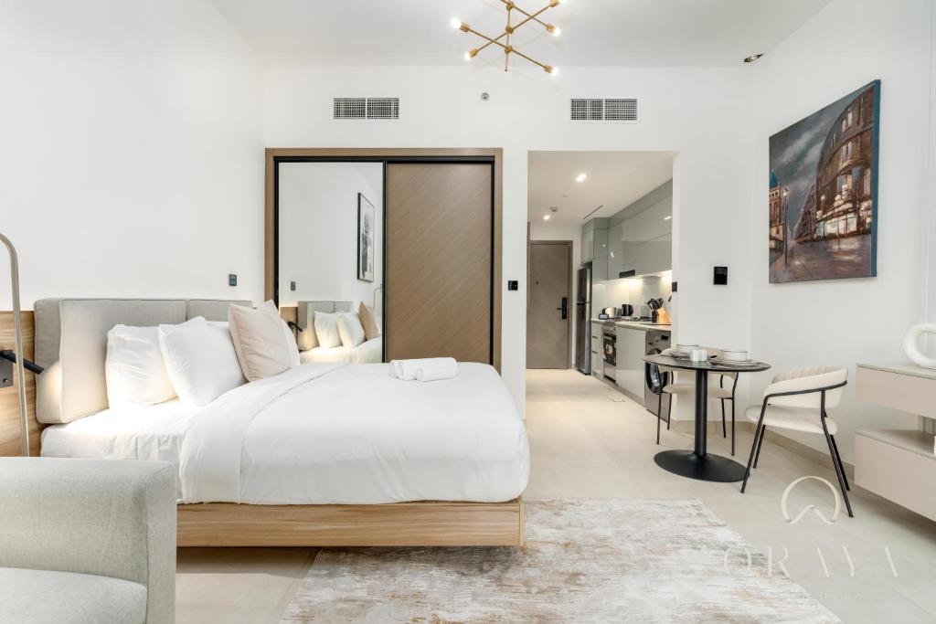 Oraya - Studio With Jaw-Dropping Canal and Burj Views - Business bay ...