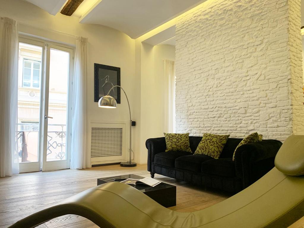 ARCAsuite Tritone Luxury, Rome (updated prices 2026)