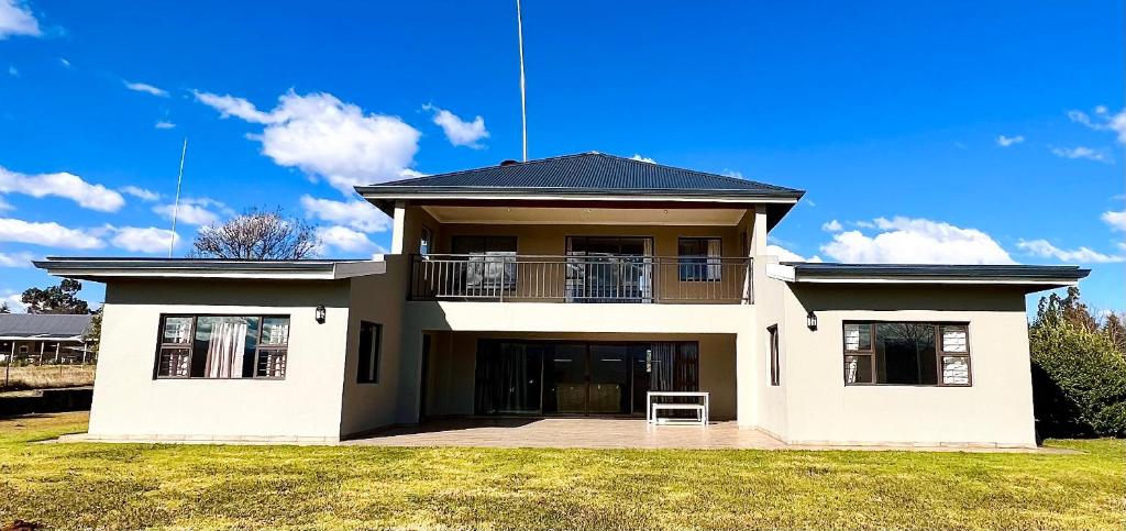 House At The Stables, Himeville (updated prices 2026)