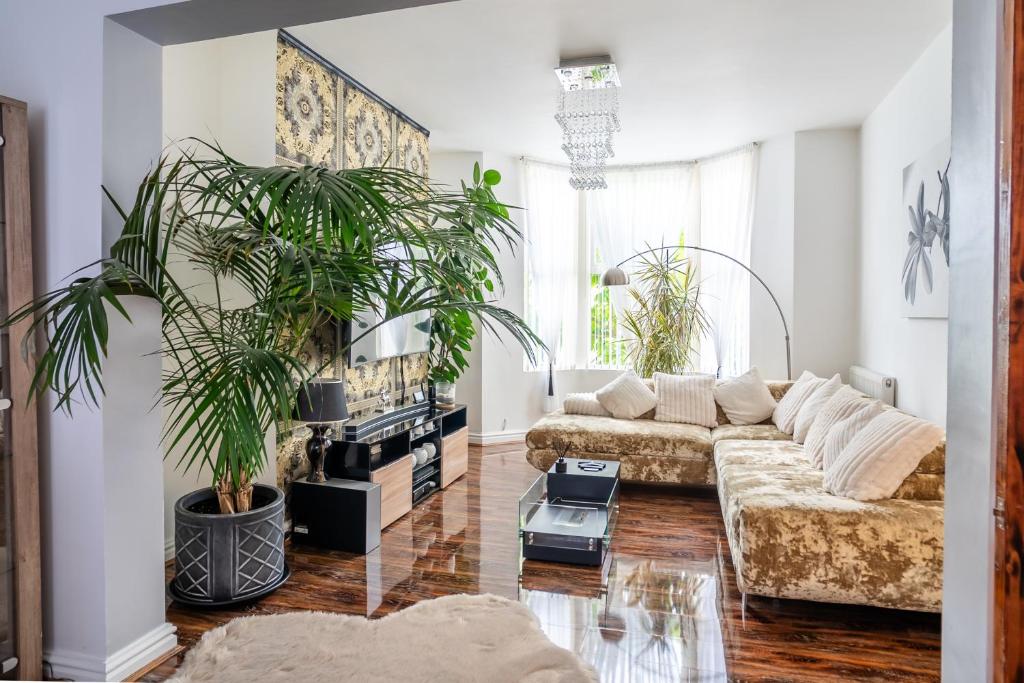 Anfield House by LFC Stadium, Liverpool (updated prices 2025)