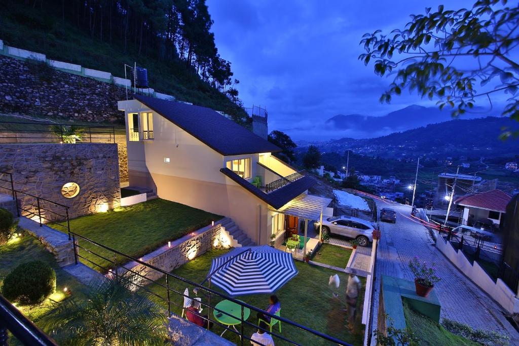 Swayambhu Hotels & Apartments- Sitapaila - Kathmandu