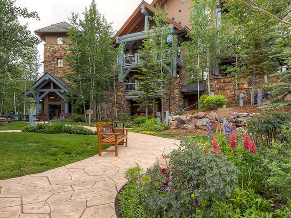 Bachelor Gulch Village by Vail Resorts, Avon (updated prices 2026)