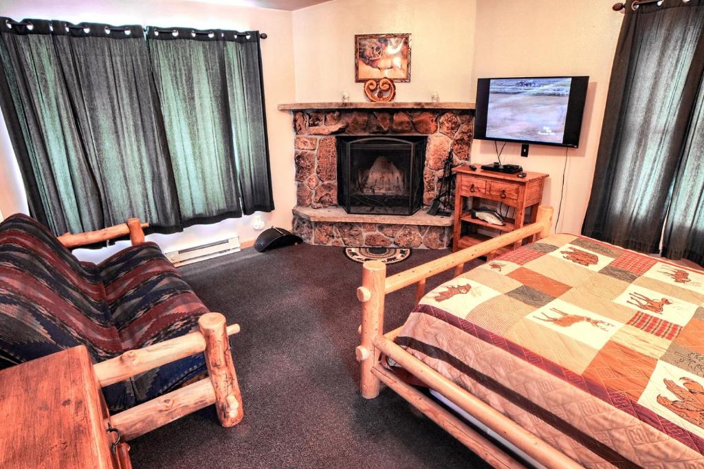 Lazy R Cottages- 7B cottage, Estes Park (updated prices 2025)