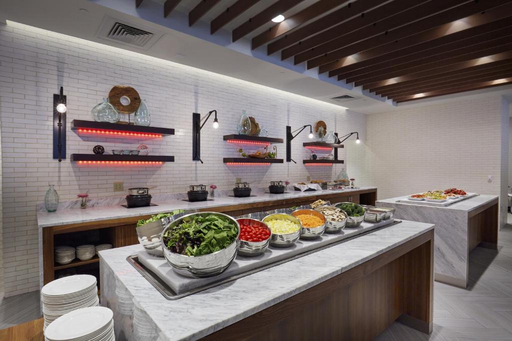 The Madison Concourse Hotel, Madison (updated prices 2025)