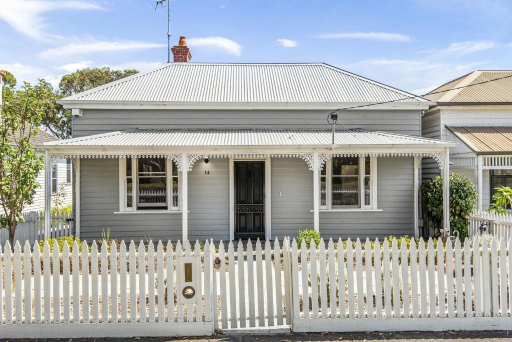Ballark, Queenscliff (updated prices 2026)