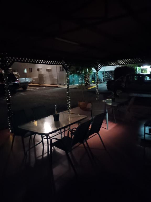 Central Point Motel, Mount Isa (updated prices 2025)