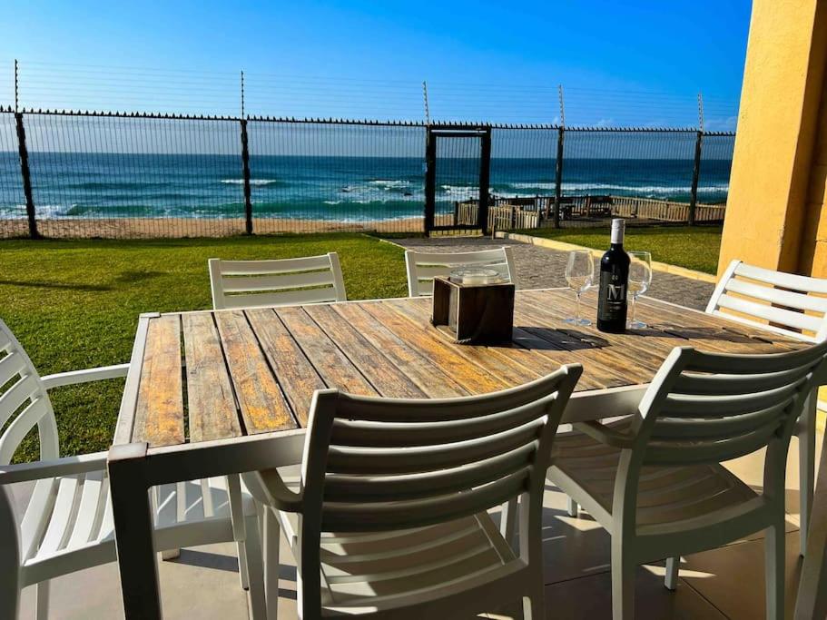 5 Kenwyn on Sea - Beachfront Family Unit, Ballito (updated prices 2025)