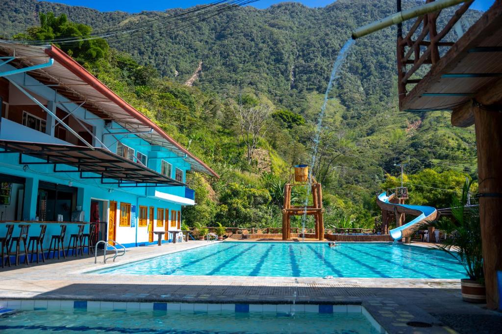 Hotel Mirador de Cocorna, Cocorná, Colombia - Booking.com