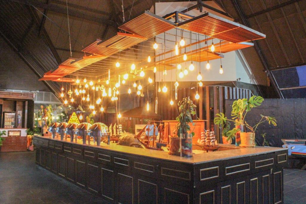 Kutabex Beachfront Hotel, Kuta (updated prices 2025)