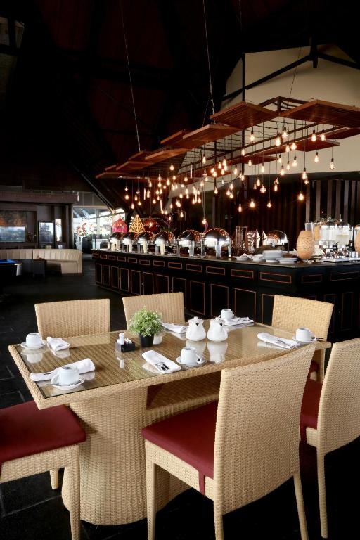 Kutabex Beachfront Hotel, Kuta (updated prices 2025)