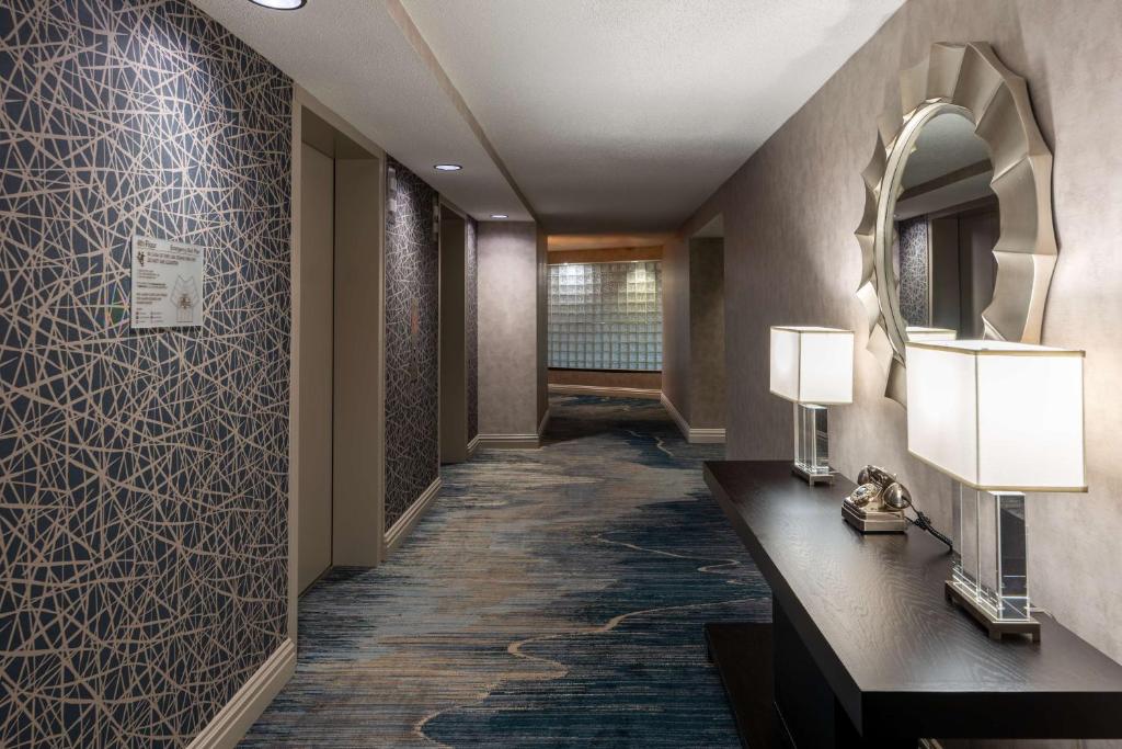 Hilton Alexandria Mark Center, Alexandria (updated prices 2025)