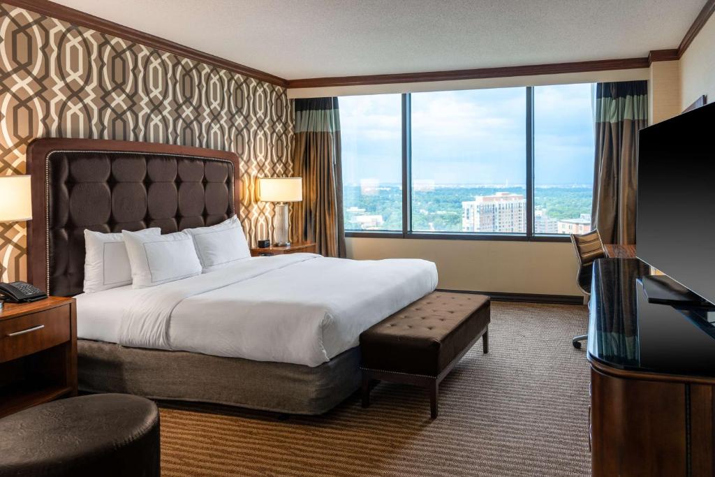 Hilton Alexandria Mark Center, Alexandria (updated prices 2025)