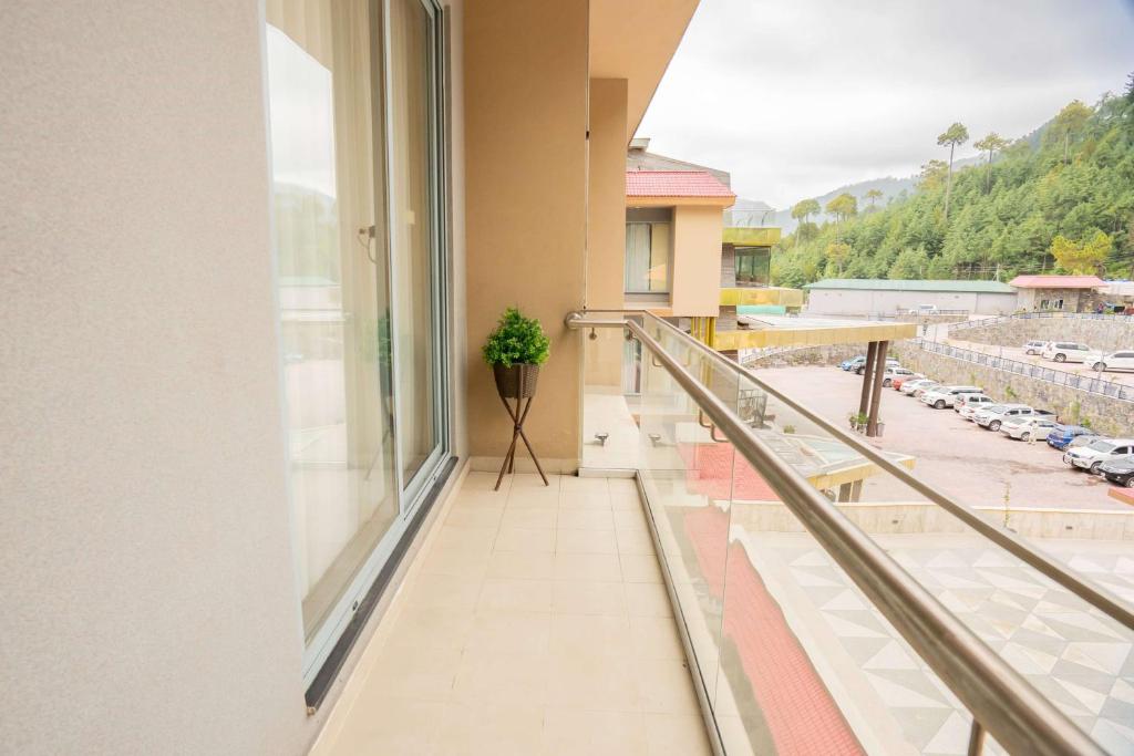 Ramada by Wyndham Murree Lower Topa Resort, Murree (updated prices 2025)