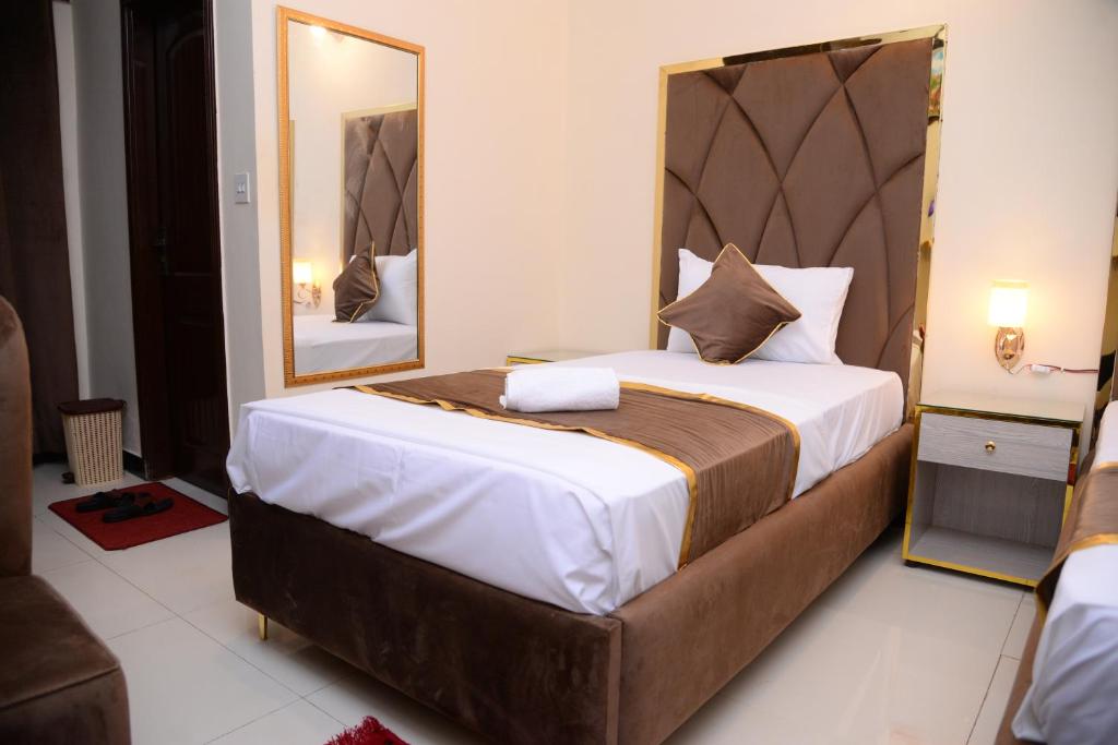 Go Room Hotel Lahore, Lahore (updated prices 2025)