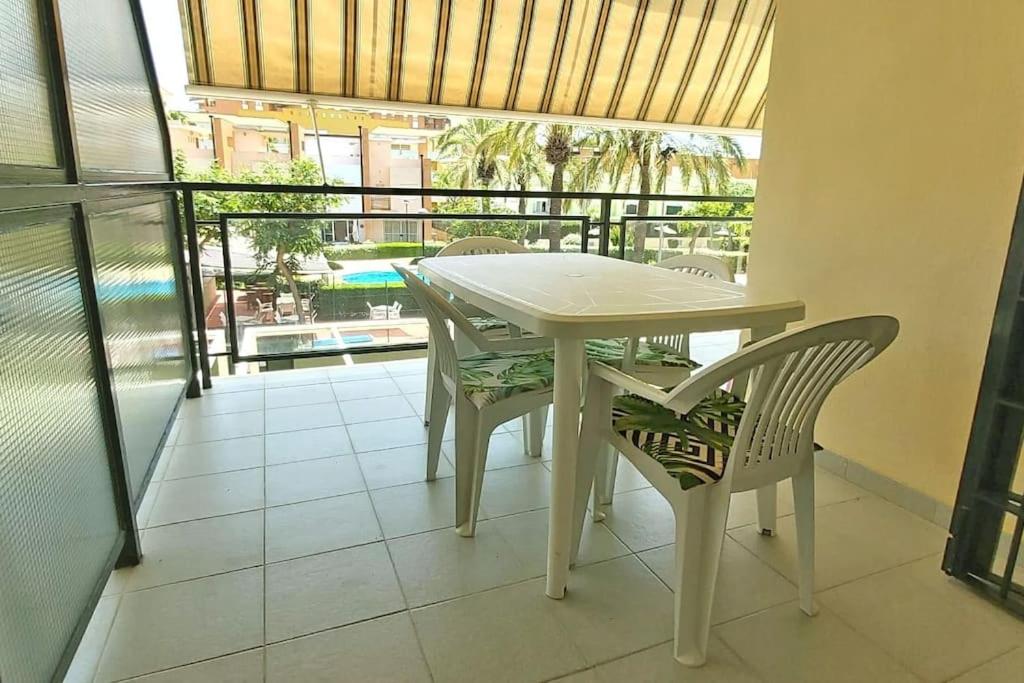 La Antilla, walk to the beach!., La Antilla (updated prices 2025)