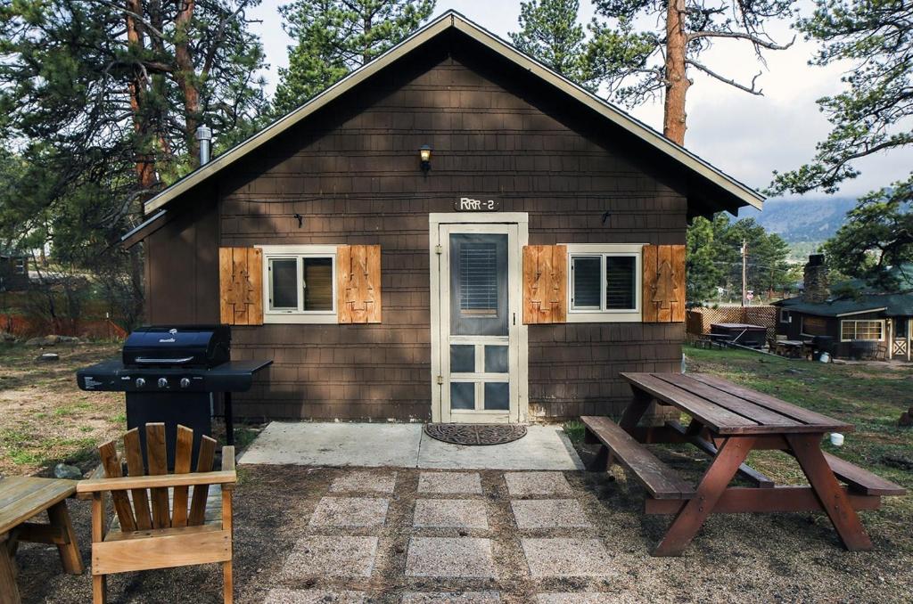Triple R Cottages- 2 cabin, Estes Park (updated prices 2025)