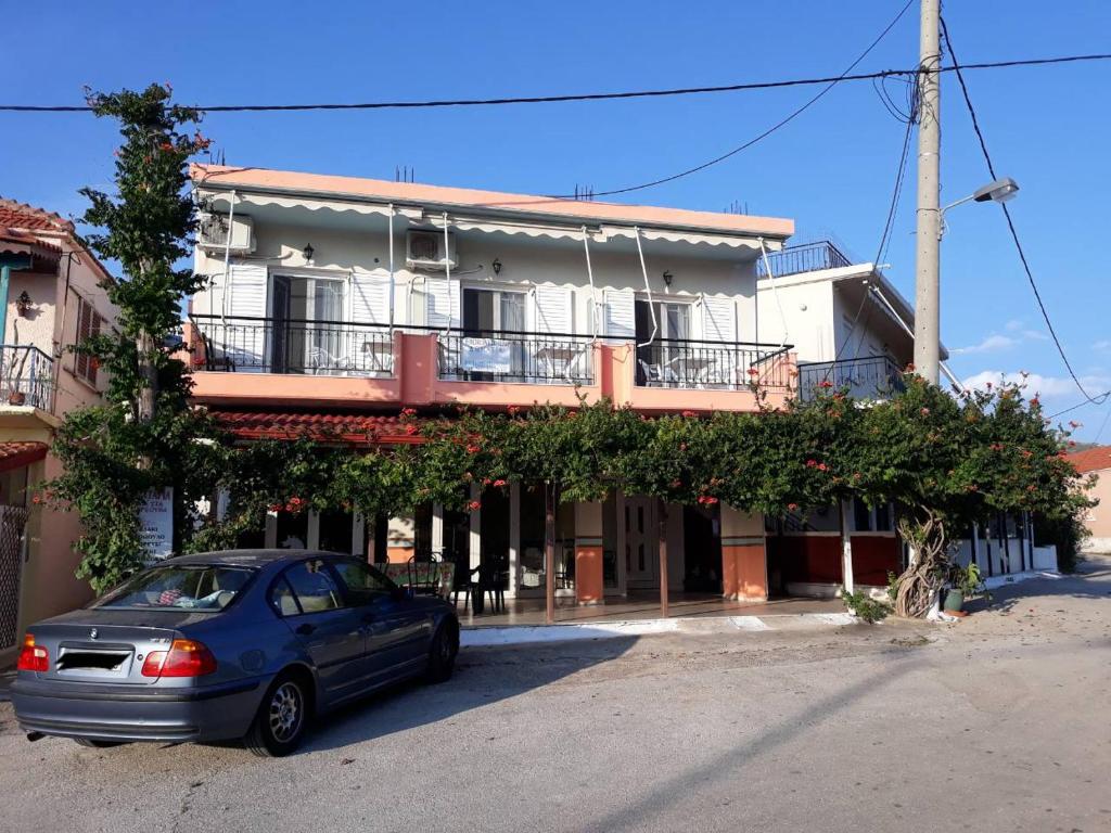 ΠΗΛΙΟΣ ΦΩΤΙΟΣ, Loutsa (precios actualizados 2026)