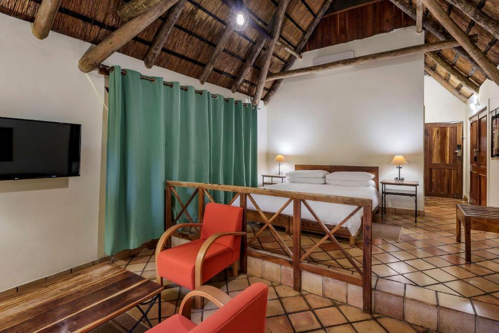 Protea Hotel by Marriott Lusaka Safari Lodge, Chisamba (updated prices ...