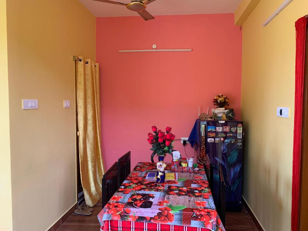 Bolpur Shantiniketan Bungalow on Kopai River, Santiniketan (preços ...