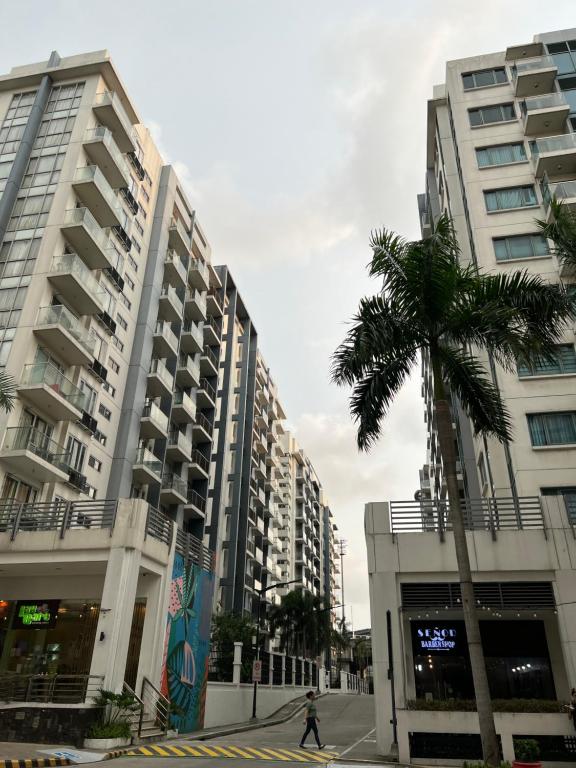 2 Palm Tree Villas - Manila Terminal 3 Airport Pasay, Manila (updated ...