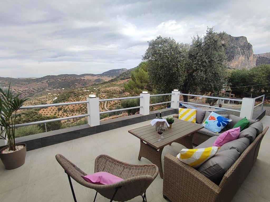 Villa Isabel, El Gastor (updated prices 2024)