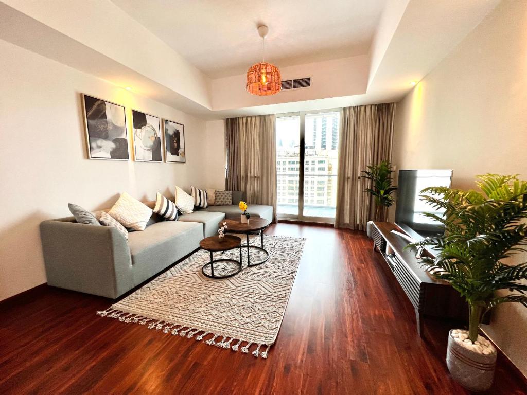 The Waves 241 Dubai Marina, Dubai (updated prices 2025)