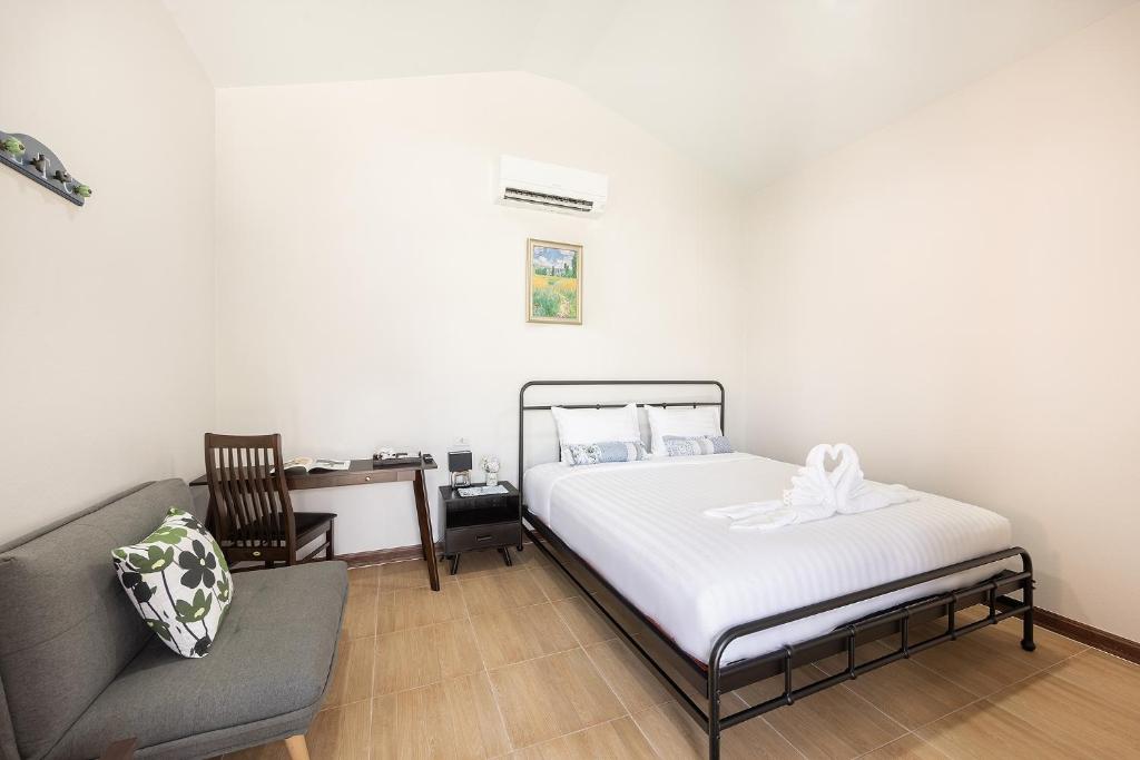 Picha Ville Resort, Watthana Nakhon (updated prices 2025)