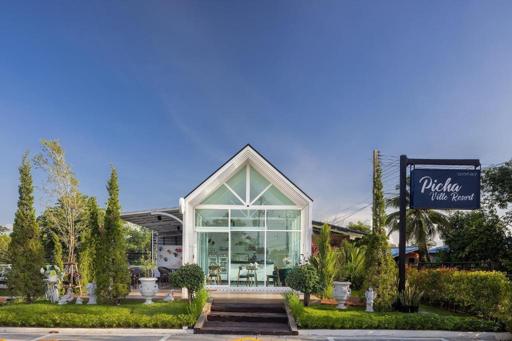 Picha Ville Resort, Watthana Nakhon (updated prices 2025)