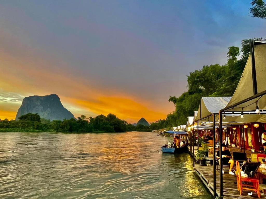 m&r house, Muang Fuang (updated prices 2025)