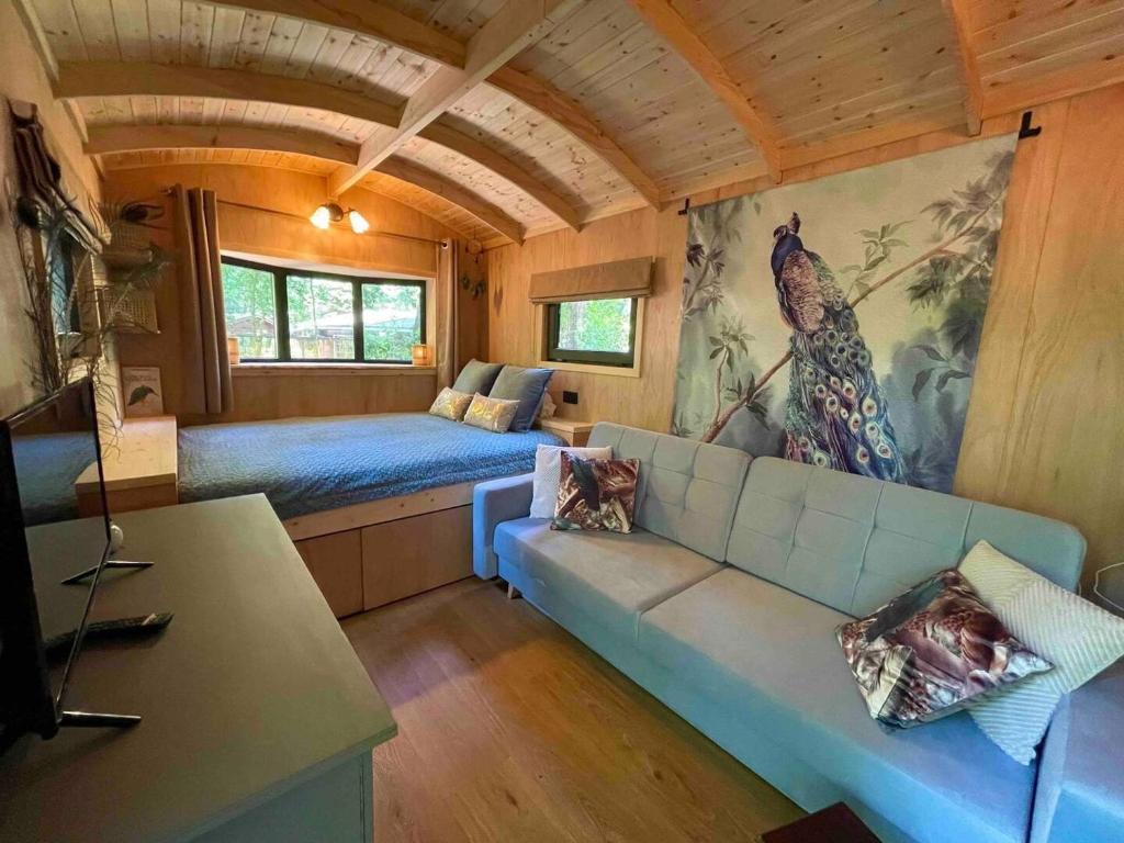 Pipowagen de Pauw in de bossen van Belgisch Limburg nabij Maastricht, Lanaken – Updated 2024 Prices