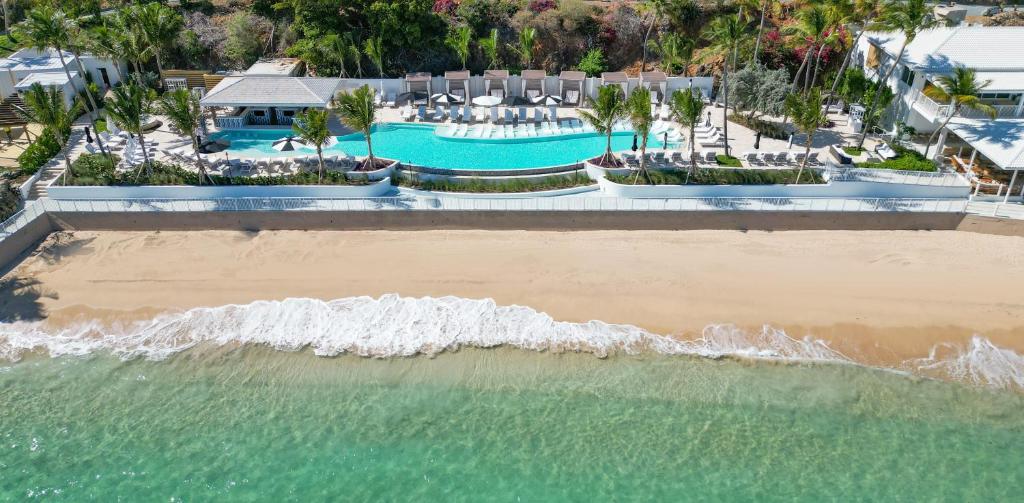 Buoy Haus Beach Resort St Thomas Autograph Collection, St Thomas ...